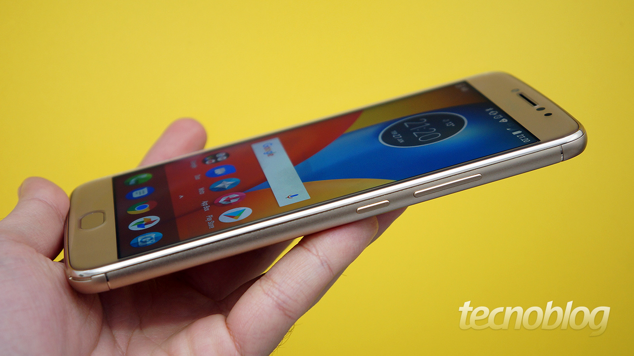 Review Moto E4 Plus: básico com bateria enorme • Tecnoblog