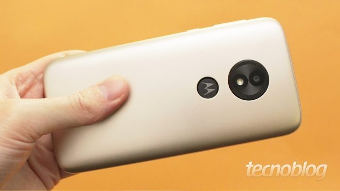 Review Moto E5 Play: a vez do Android Go na Motorola • Tecnoblog
