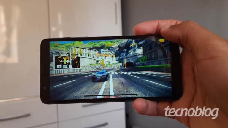 Review Samsung Galaxy A01 Core: design compacto, Android 10 Go e preço ...