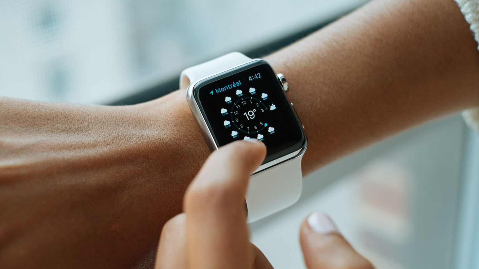 Apple Watch pode ganhar controle por sopro, sugere patente • Tecnoblog