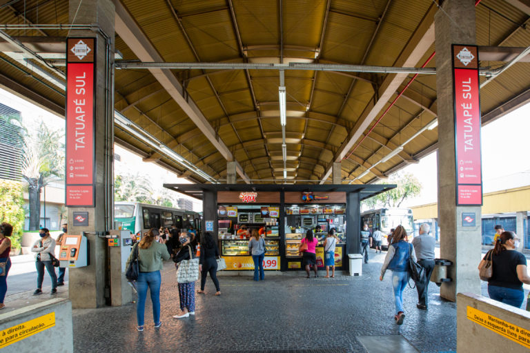 São Paulo terá 13 terminais de ônibus com internet Wi-Fi grátis • Tecnoblog