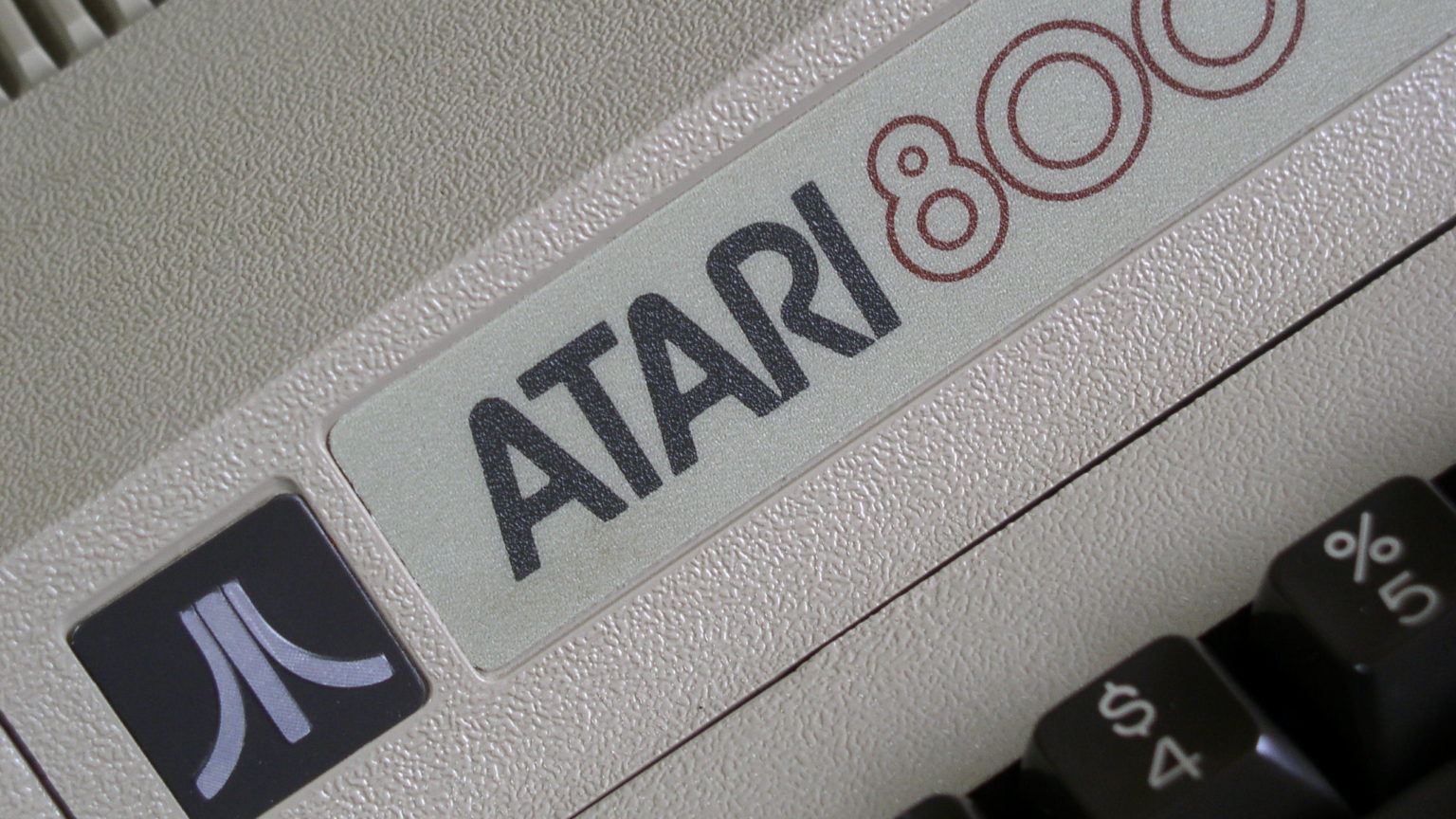 Atari anuncia cassino online com criptomoedas e temática de jogos retrô ...