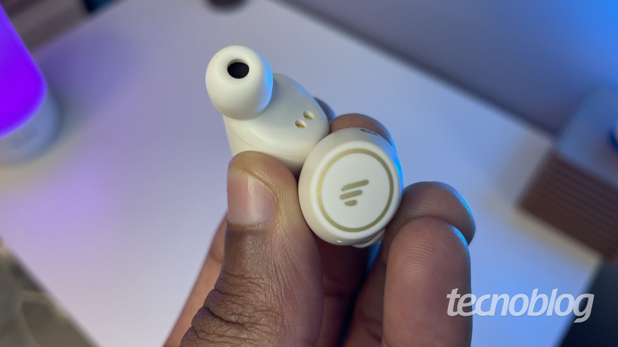 Review Fone Bluetooth Edifier TWS1 Pro: som e estabilidade • Tecnoblog