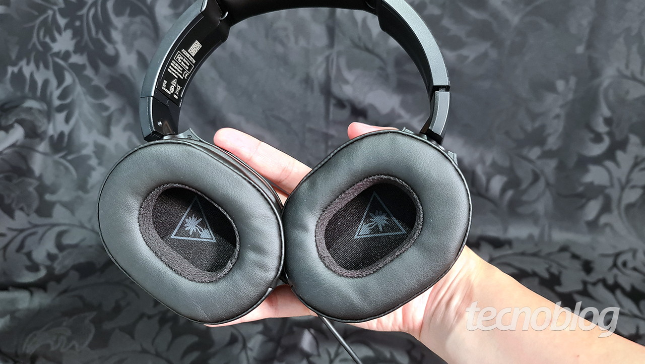 Headset Recon 200: som alto e multiplataformaReview • Tecnoblog