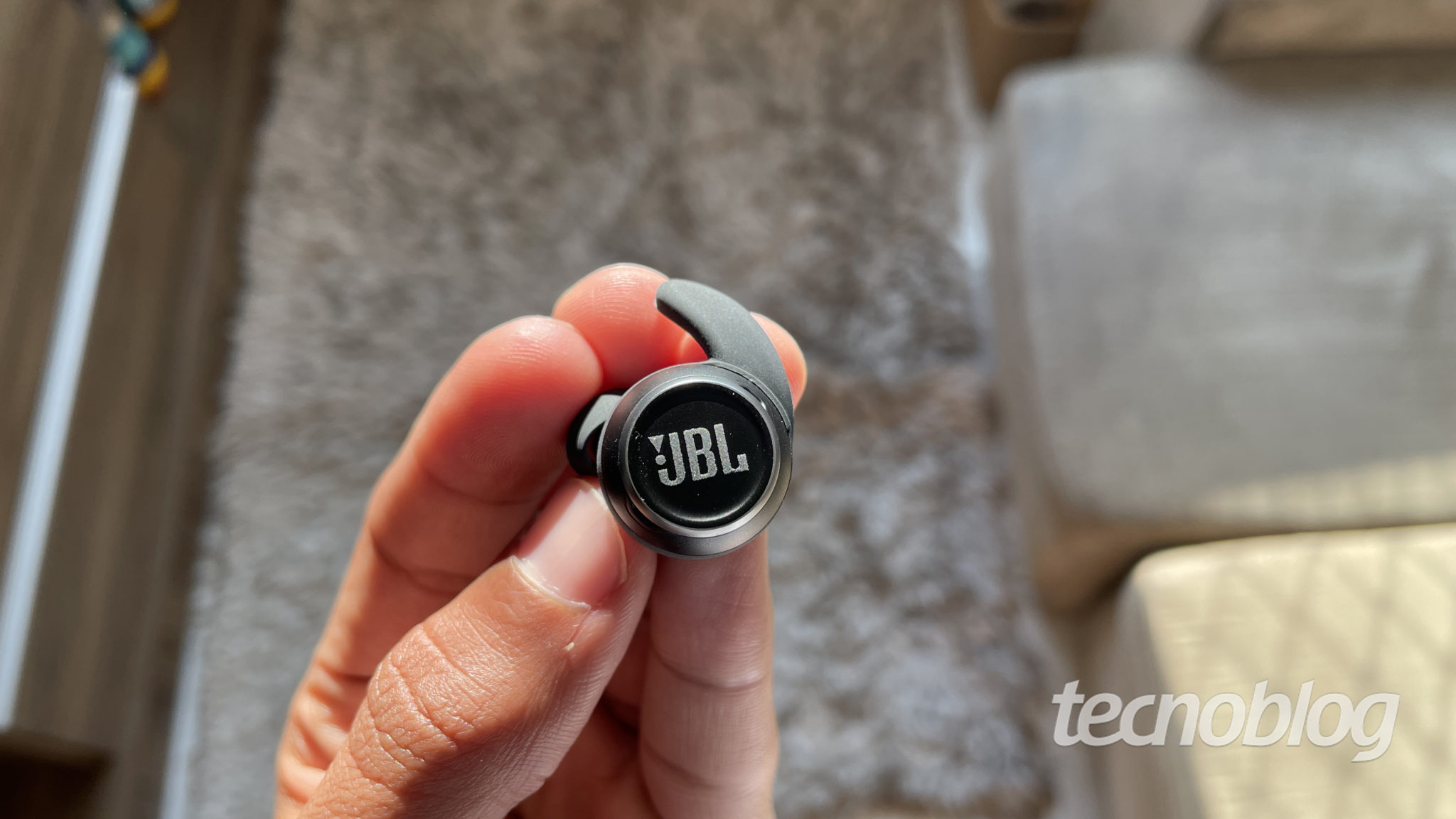 Review Fone Bluetooth JBL Reflect Mini NC: energético, mas com ANC ...