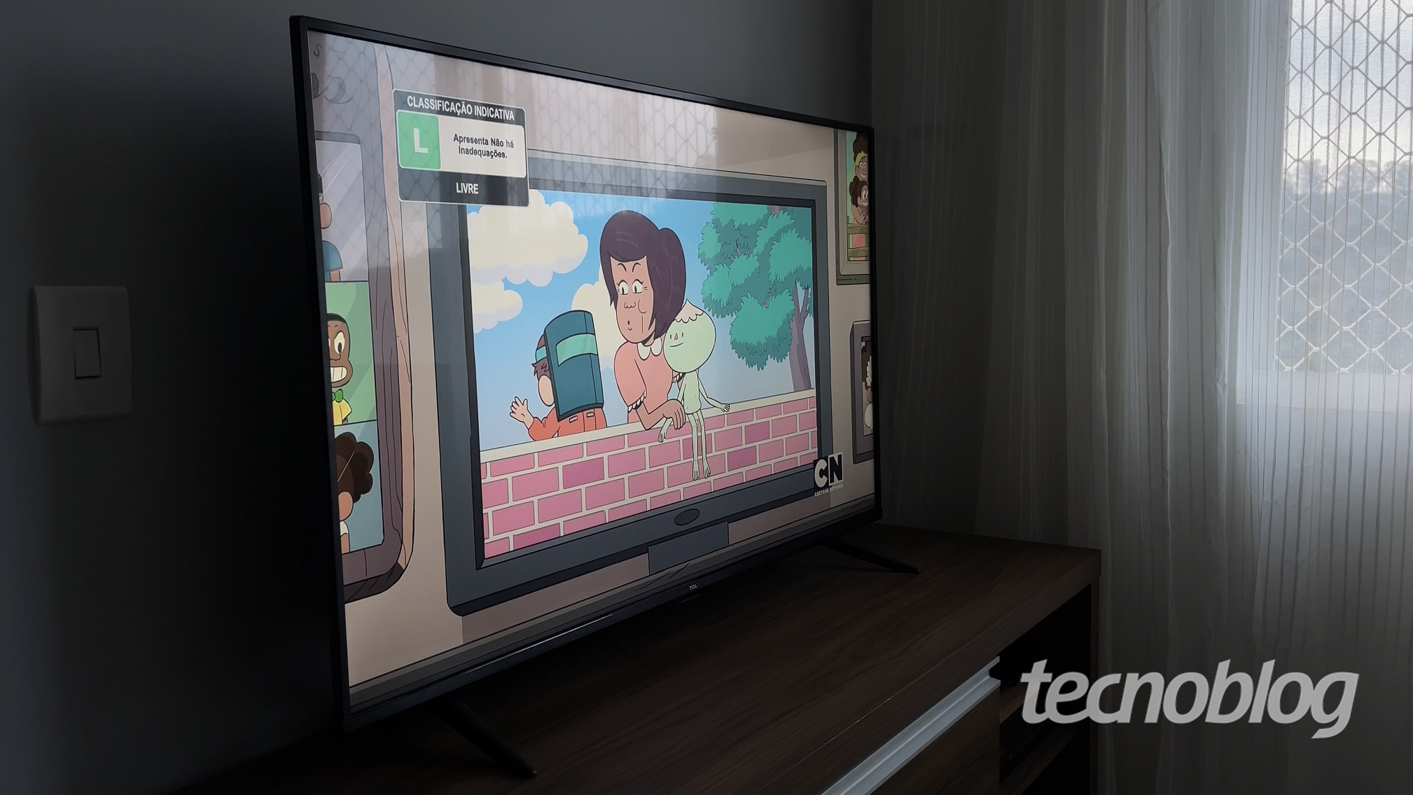 Review TV 4K TCL P615: uma Android TV acessível para salas menores ...