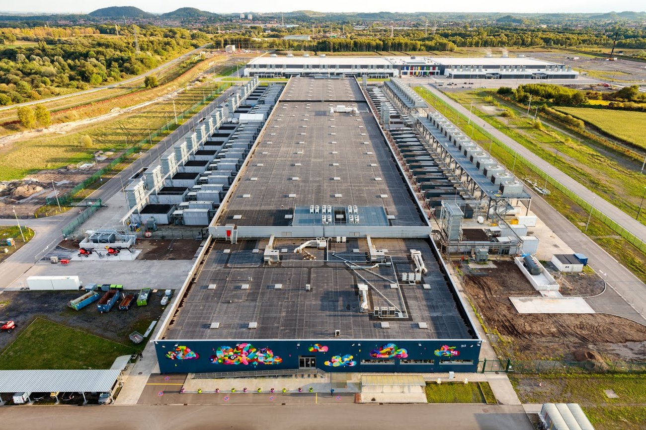 Meta está construindo mega data centers para IA, anuncia Zuckerberg ...