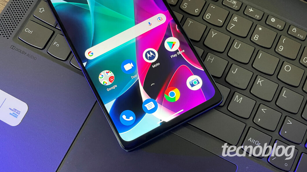 Moto G200 5G chega ao Brasil com Snapdragon 888+ e tela de 144 Hz ...