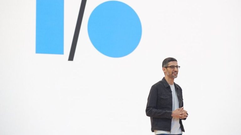 Preparem-se para mais demissões, alerta CEO do Google • Tecnoblog