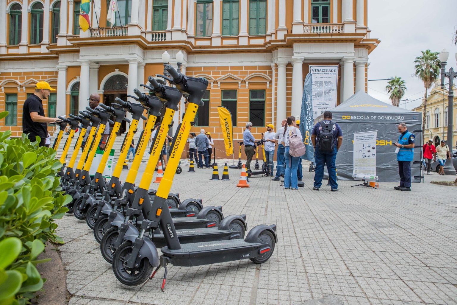 Patinetes elétricas estão de volta ao Rio de Janeiro, agora via Whoosh ...