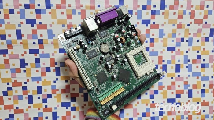 Como saber o modelo da sua placa-mãe • Tecnoblog